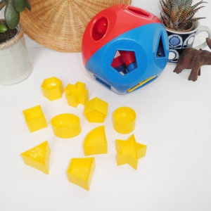 Vintage 1970s Tupperware Shape Sorter Sorting Ball Children's Toy Shape ...