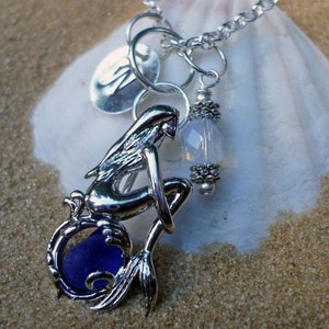 SUMMERTIME BLUES -mermaid Locket, Seaglass Locket, Seaglass Pendant ...