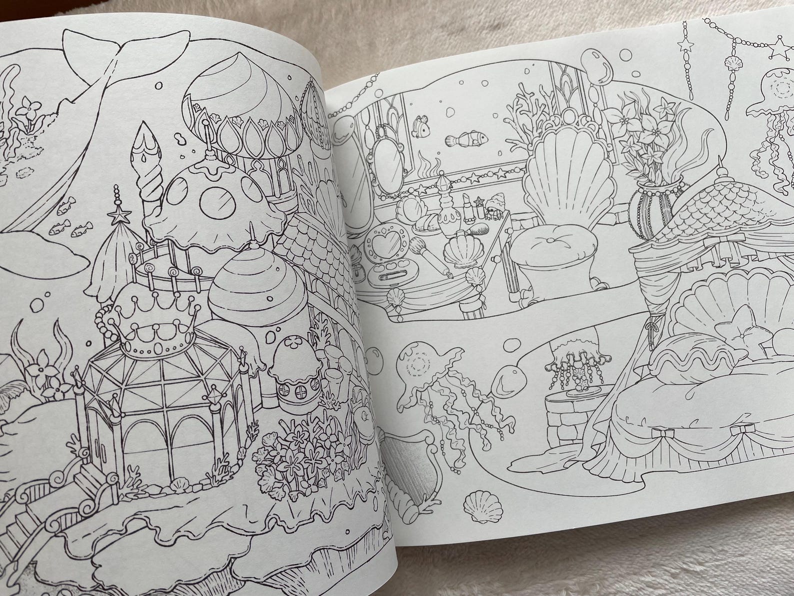 Wonderful Houses in an Imaginary World Coloring Book - Japanese Craft ...