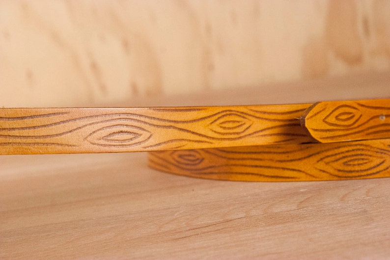 Mandolin Strap - Leather for A Style or F Style Mandolin - Nice Pattern ...