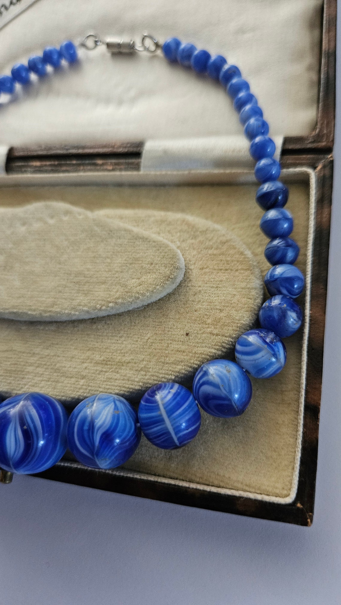 Vintage Art Deco Blue Marble Swirl Czech Graduated Bead Choker Necklace ...