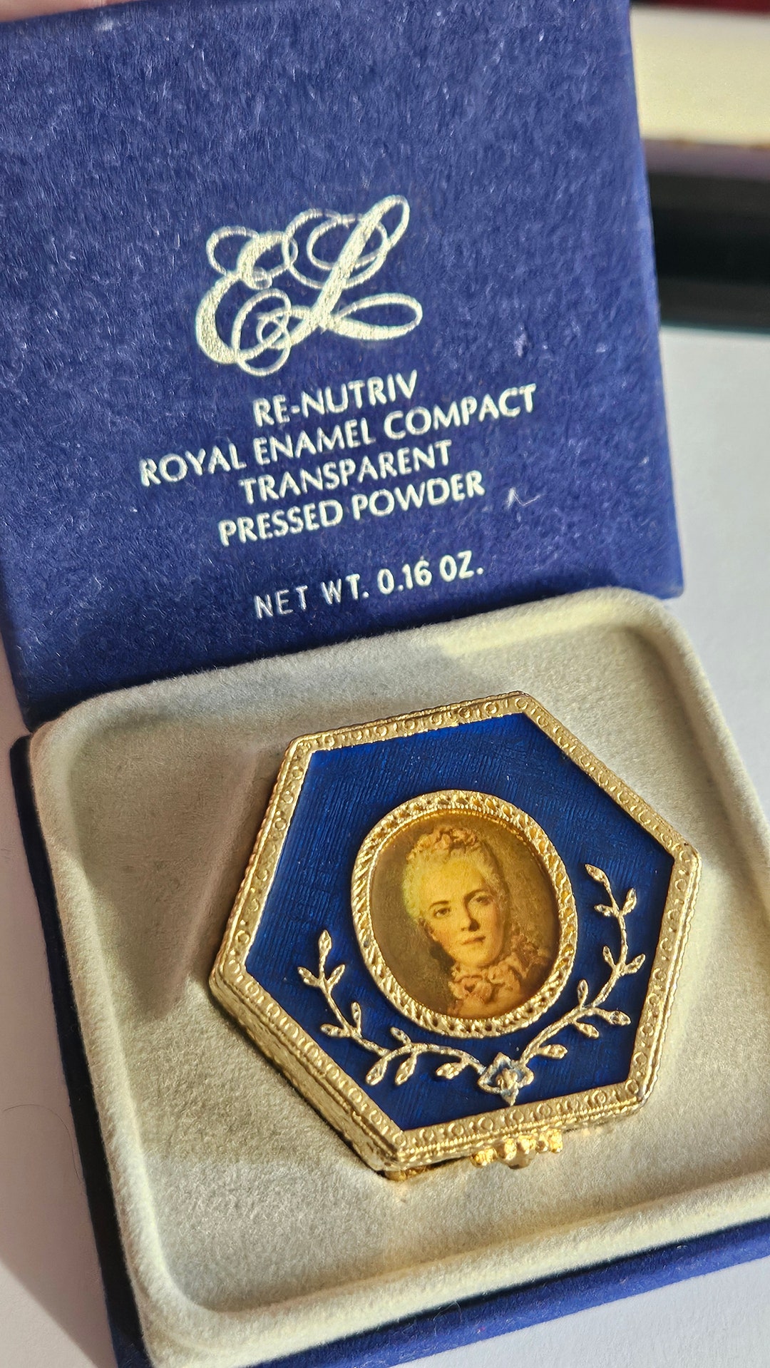 Vintage Estee Lauder Marie Antoinette Portrait Transparent Powder ...