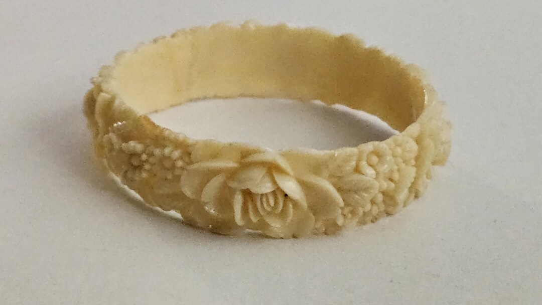 Vintage Art Deco Carved Celluloid Floral Faux Bone Bangle Bracelet - Etsy