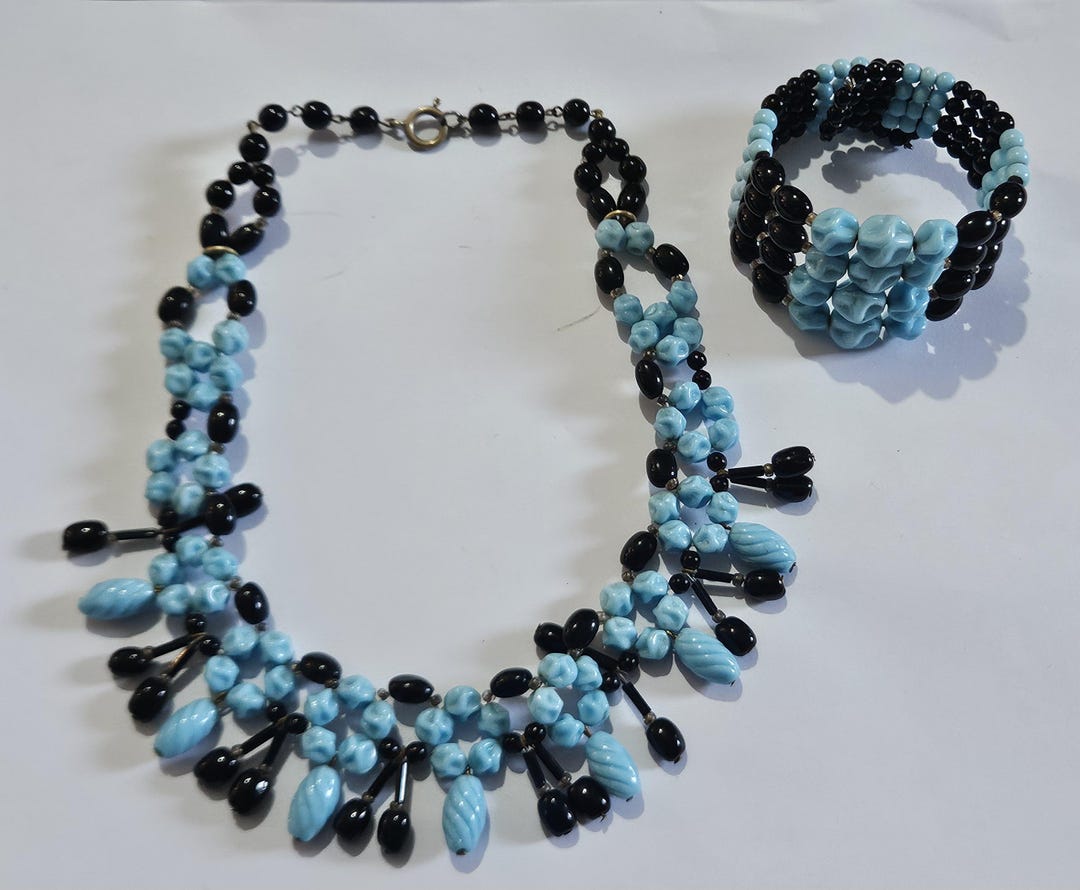 Vintage Art Deco Czech Blue & Black Glass Ruffle Bead Necklace and ...