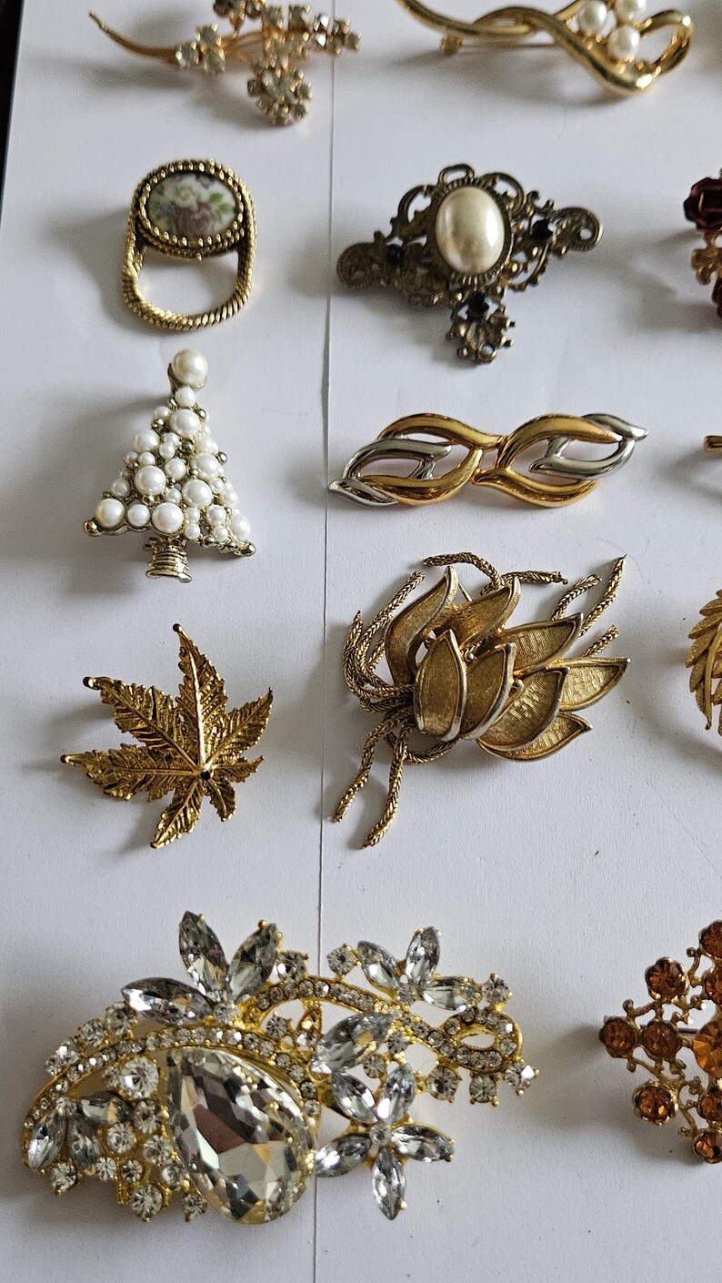 Vintage Gold Tone Plated Mixed Brooch Pin Jewellery Joblot Bundle ...