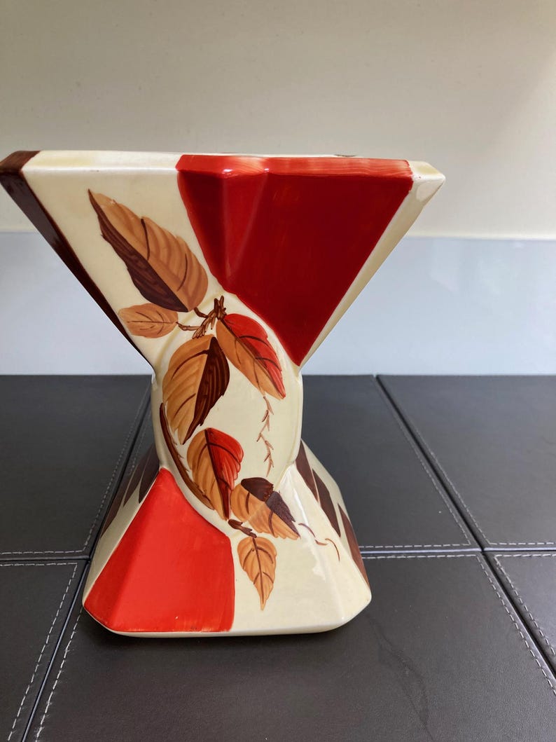 Vintage Myott 1930s Hand Painted Art Deco Bow Tie Vase With Frog - Etsy