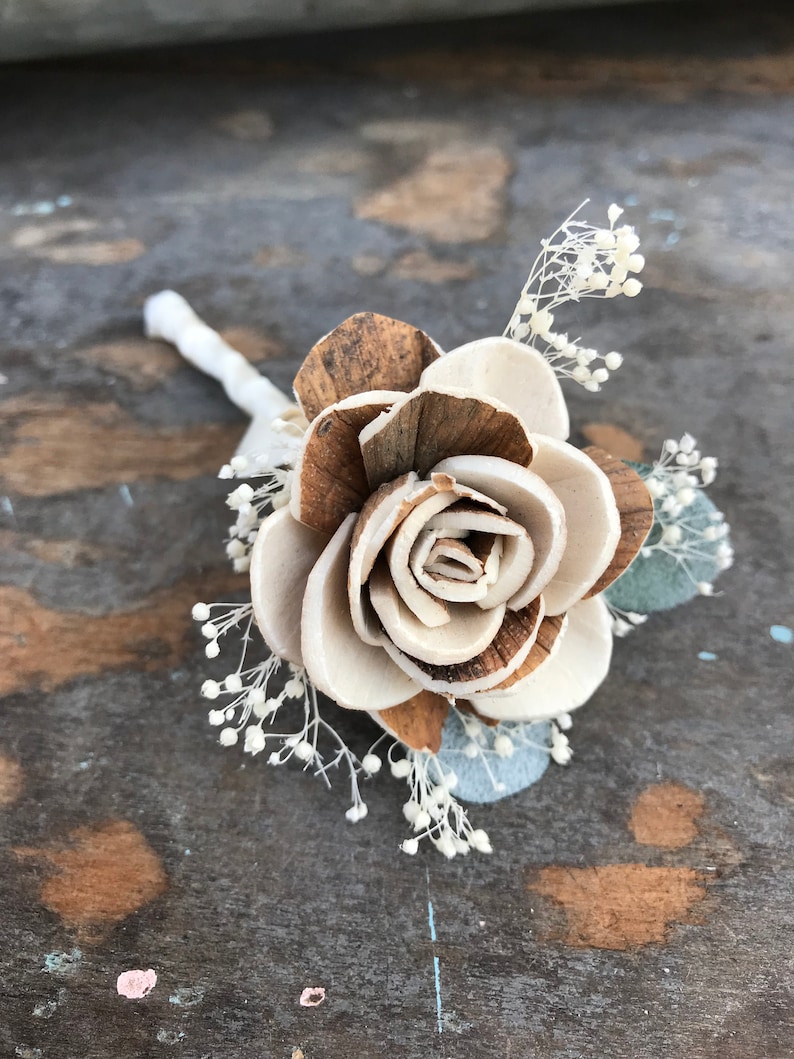Wooden Boutonniere Grooms Flower Pin on Sola Wood Flower | Etsy