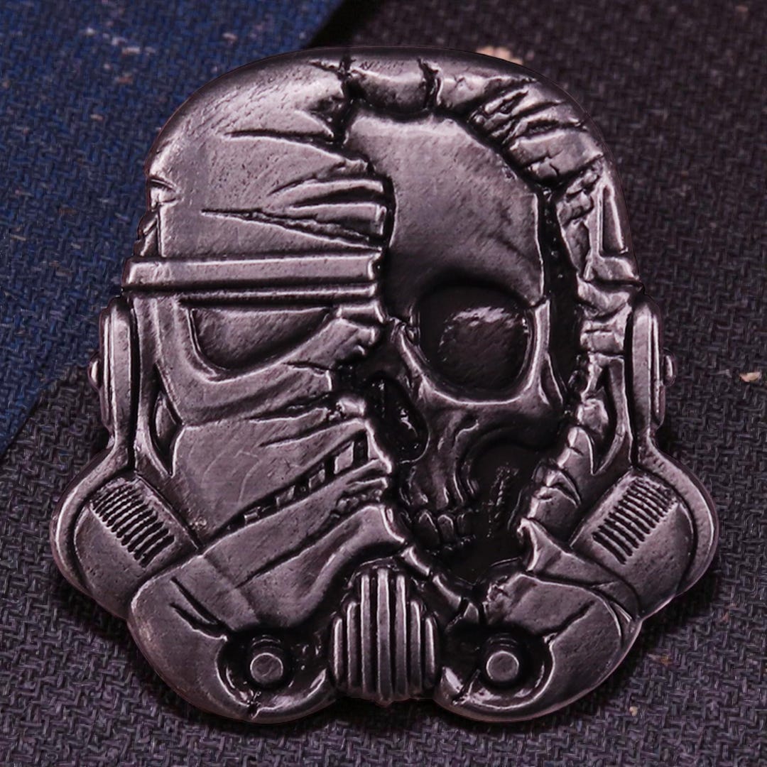 Stormtrooper Skull Brooch, Sci-fi Skull Pin, Vintage Black Metal Badge ...