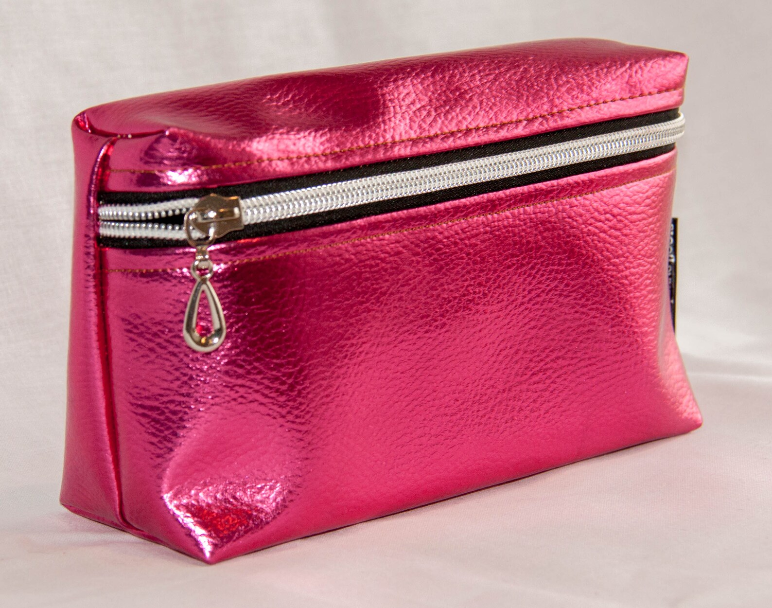 Handmade Shiny Metallic Hot Pink Cosmetics Bag With Silver Zip - Etsy
