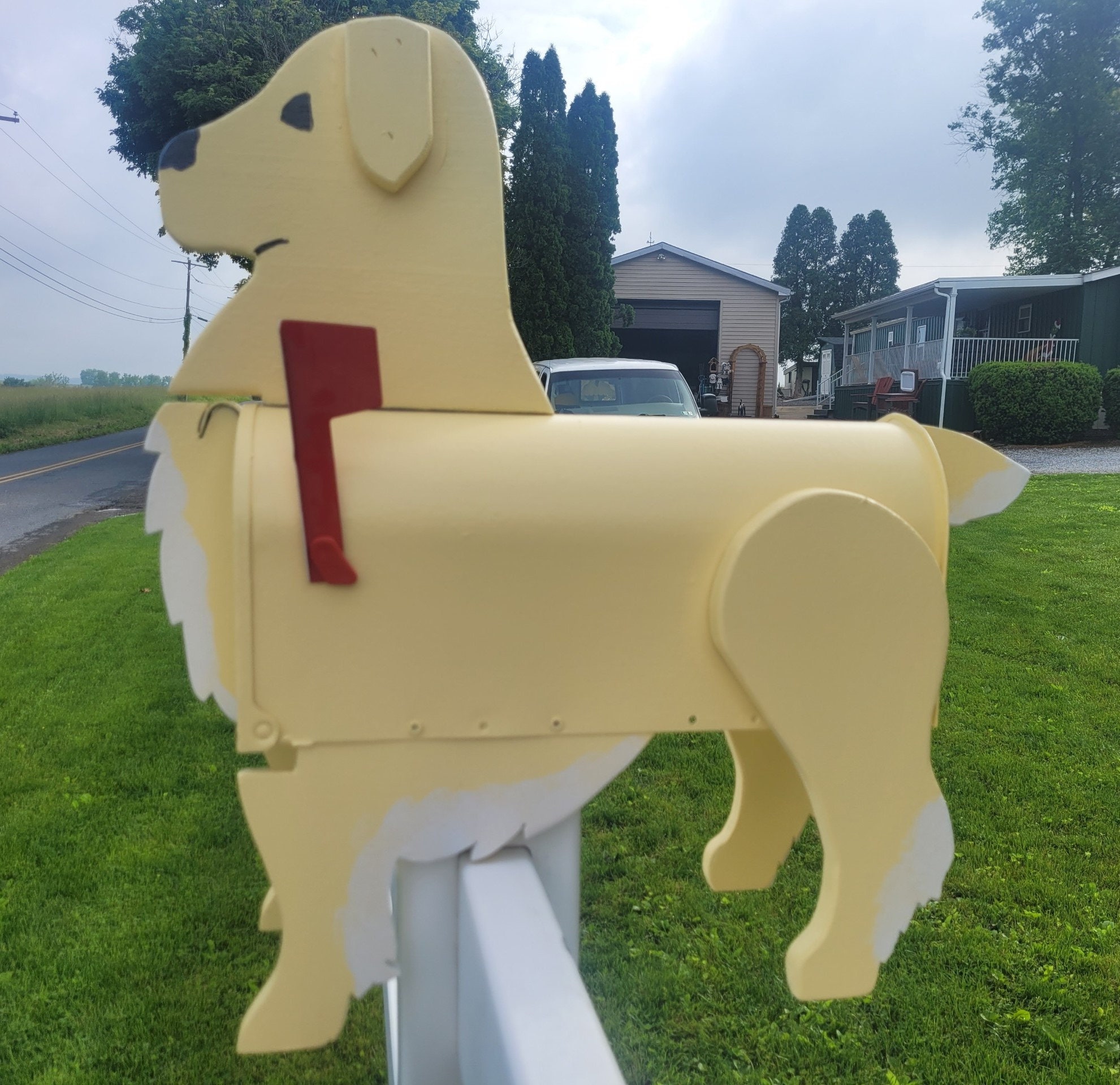 Golden Retriever Mailbox Hand Made and Hand Painted - Etsy