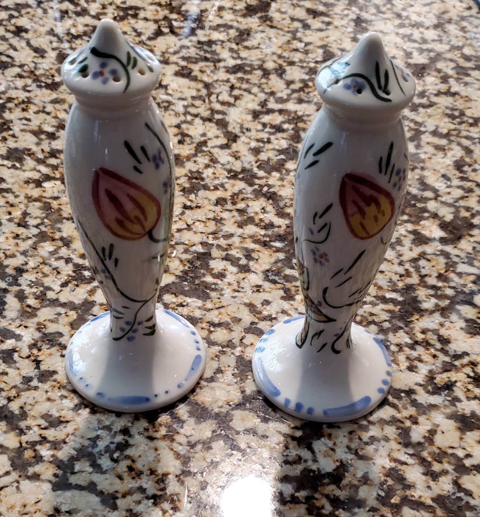 Blue Ridge Pottery Nice Pair of China Salt & Pepper Shakers Nove Rose ...