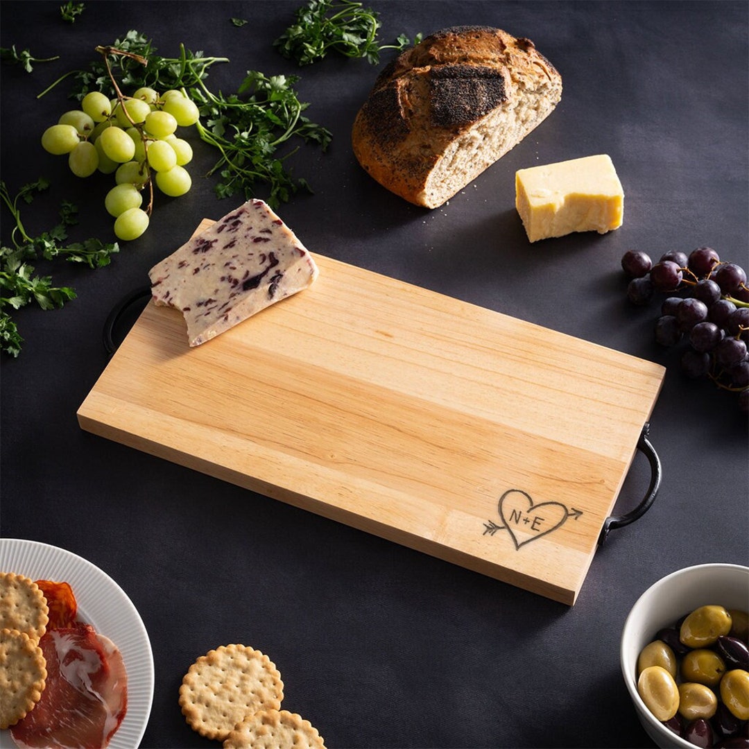 Personalised Heart Engraving Cheese Board/ Serving Board / Charcuterie ...