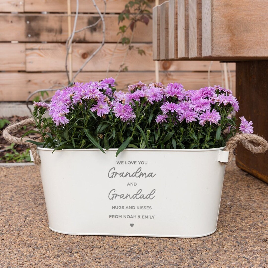 Personalised Engraved Garden Planter | Mothers Day Gift for Grandma Mum ...