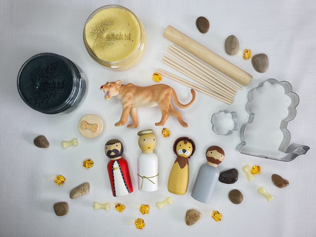 Daniel in the Lions' Den Playdough Kit, Daniel in the Lions' Den Peg ...