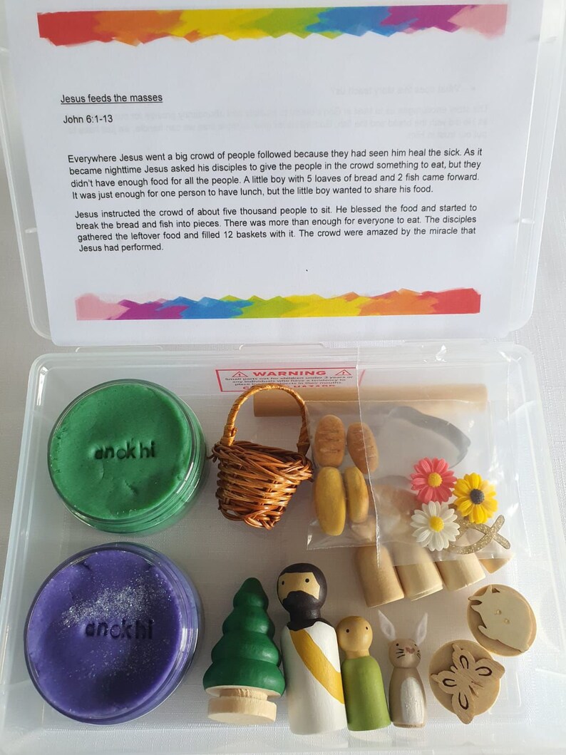 Jesus Feeds the Masses Playdough Kit, Bible Character Peg Dolls, Bible ...