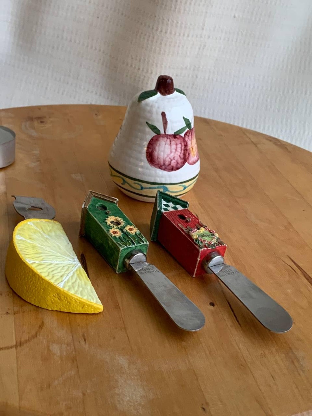 Charming Farmhouse Kitchen Set: Adorable Birdhouse Spreaders, Lemon ...