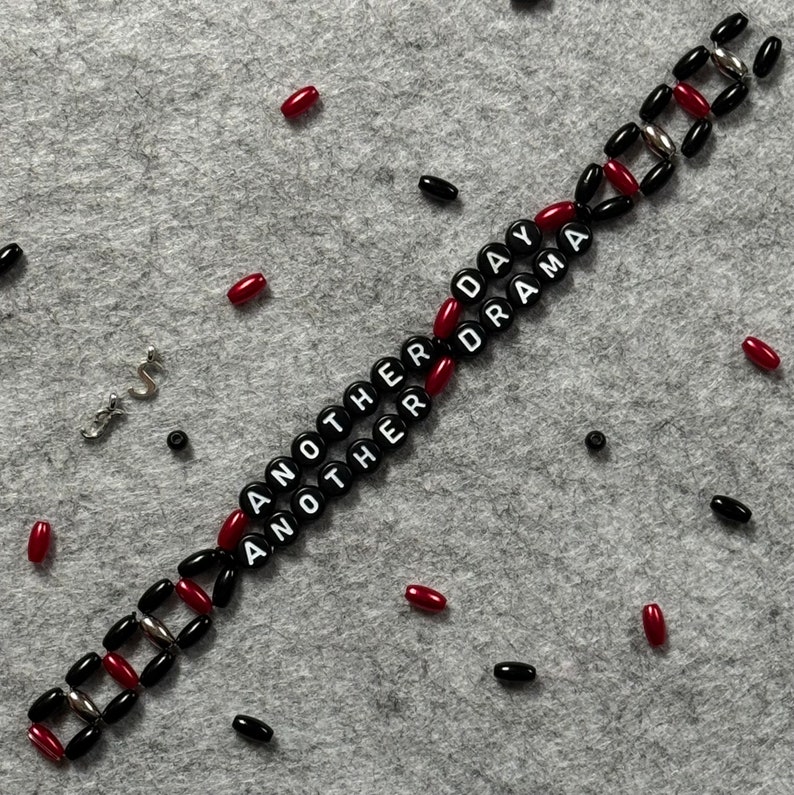 Taylor Swift, Eras Tour 2024, Friendship Bracelet, Reputation, Ready ...