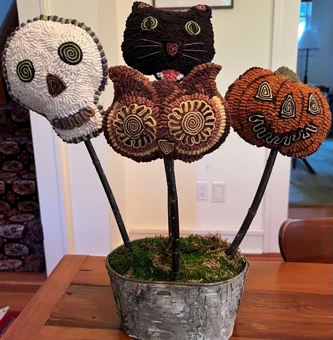 Halloweenies Rug Hooking PATTERN Cat Jack O'lantern Skull Owl Hand ...