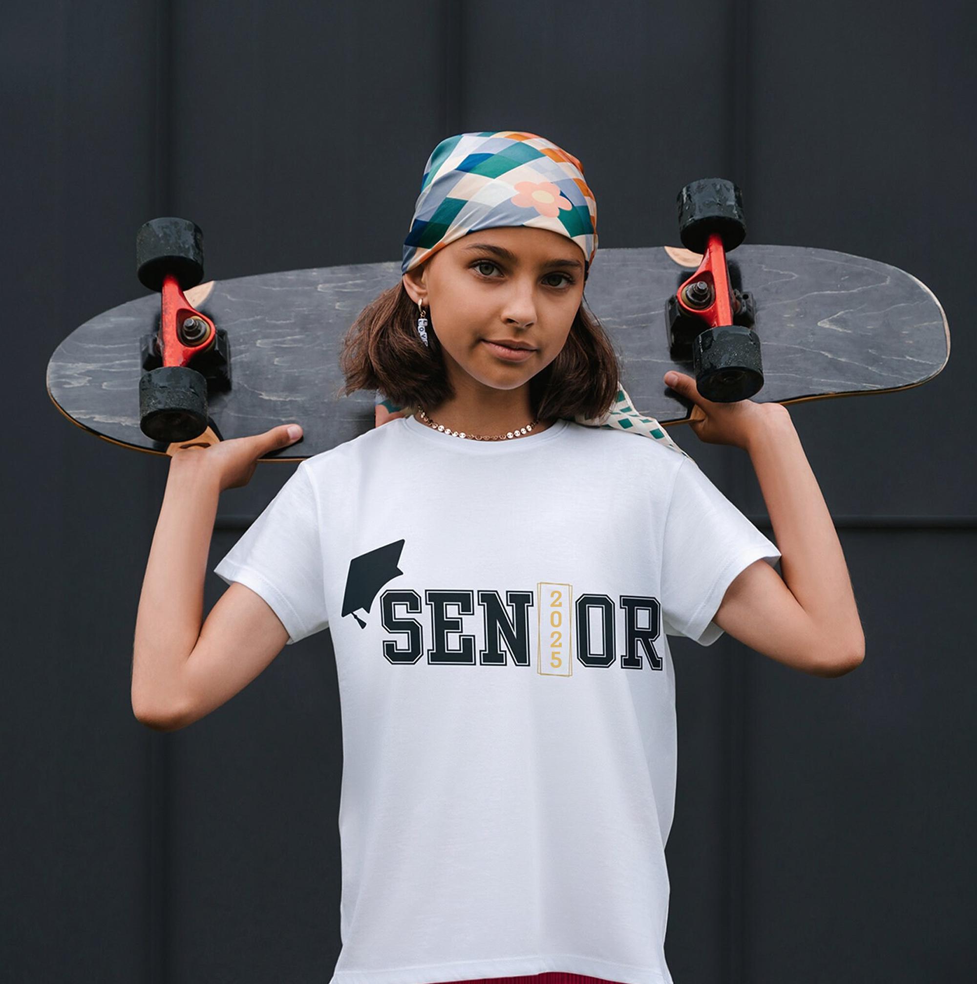 Senior 2025 SVG for Cricut | Vertical Senior PNG | Graduation Svg ...