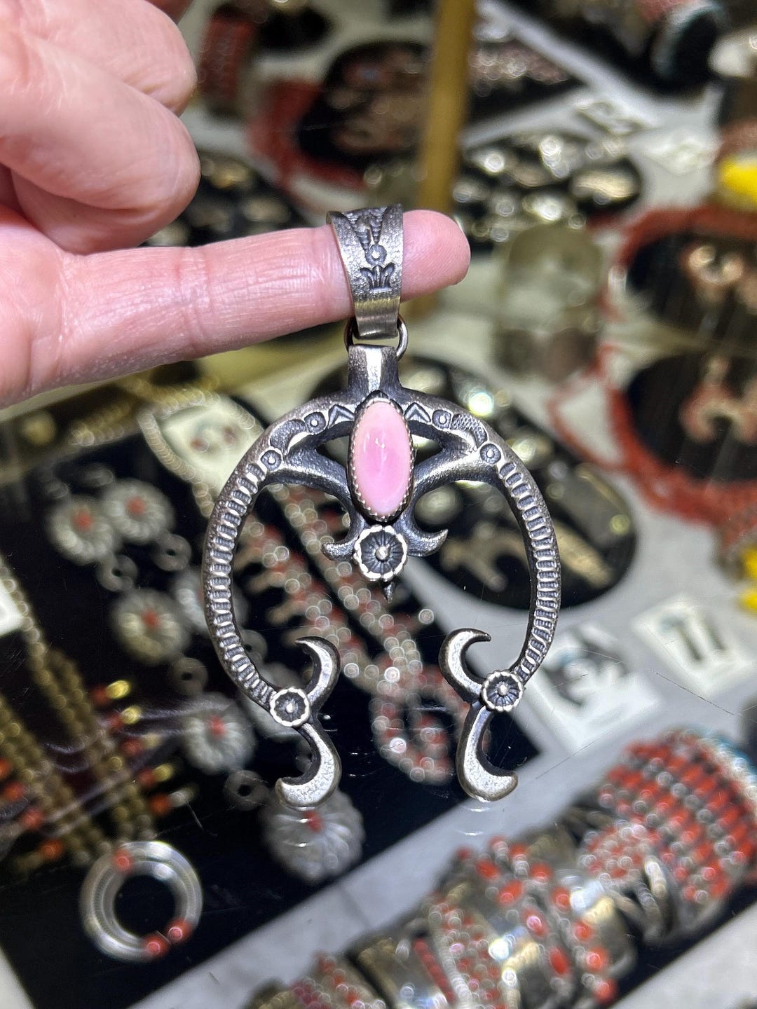 Large Queen Pink Concha Shell Sterling Silver Naja Pendant - Etsy