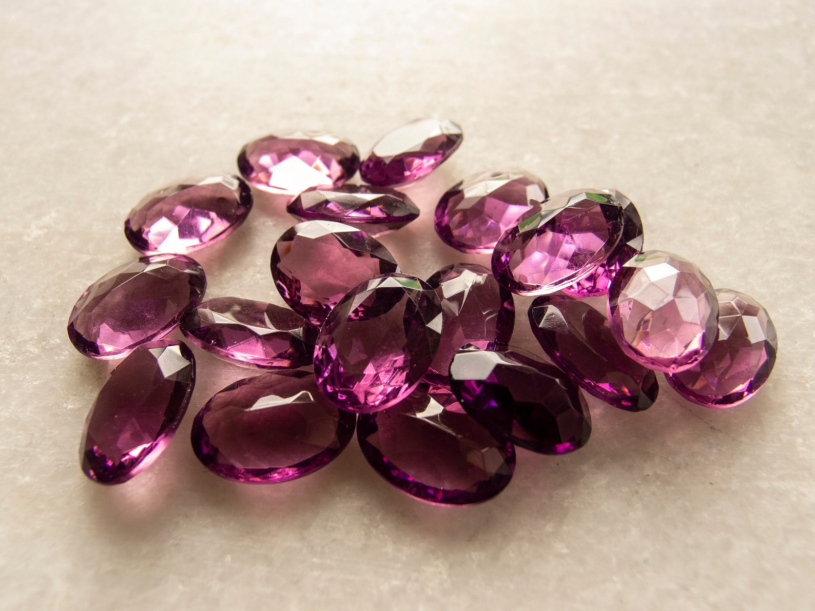 Vintage Faceted Glass Oval Jewels Gems Stones 14mmx10mm - Etsy