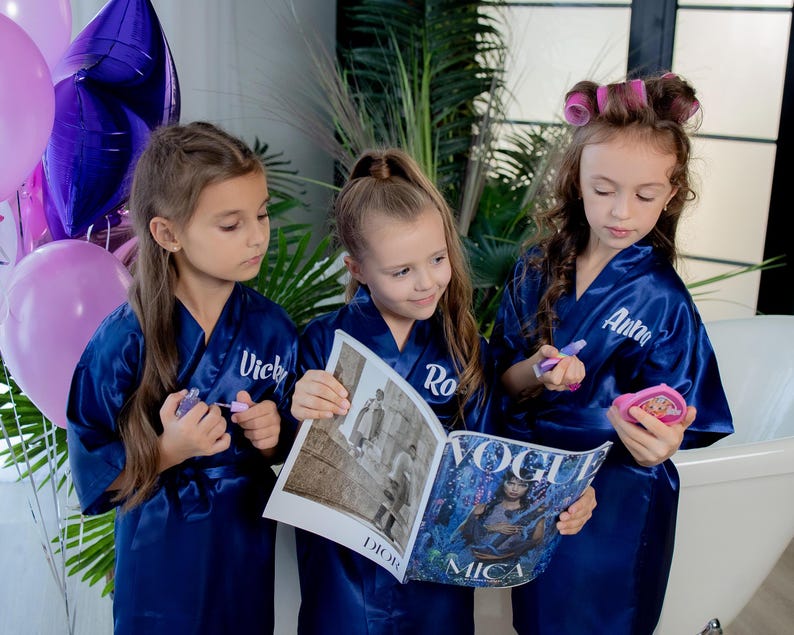 Personalized Satin Kids Robe: Custom Spa Party, Flower Girl Gift - Etsy