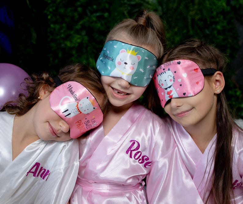 Personalized Satin Kids Robe: Custom Spa Party, Flower Girl Gift - Etsy