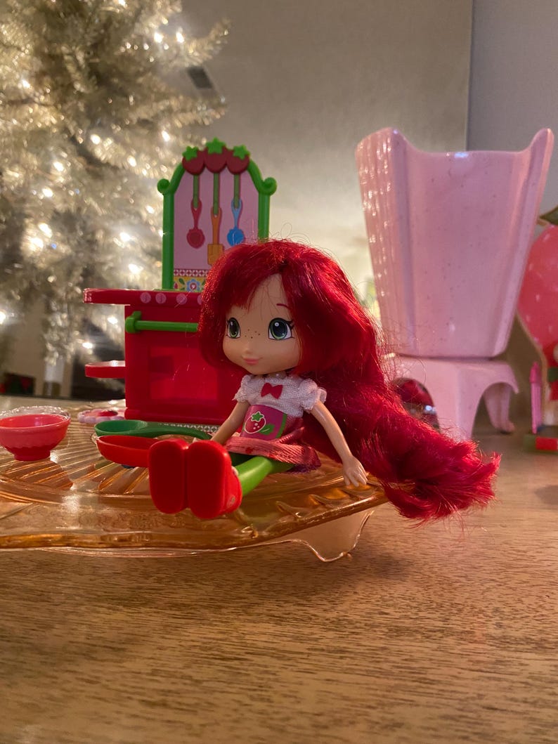 Strawberry Shortcake and Kitchen Set - Etsy