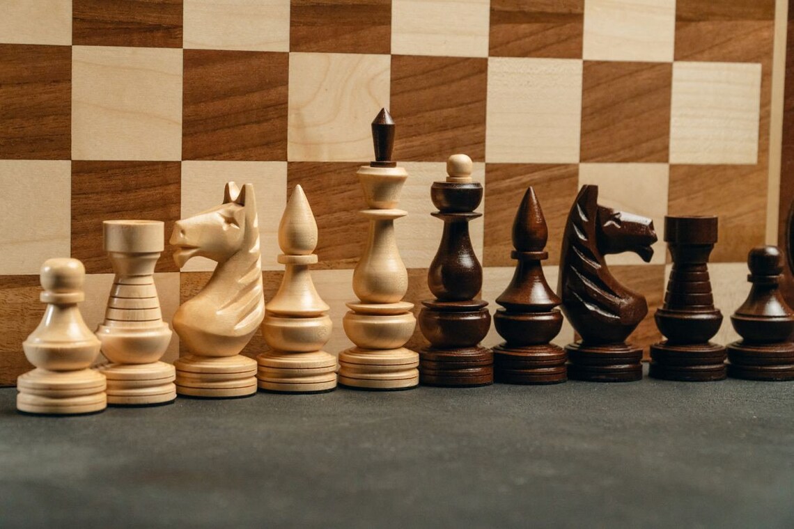 Classic Wooden Chess Pieces Set | Timeless Design Chess Set | Chess ...