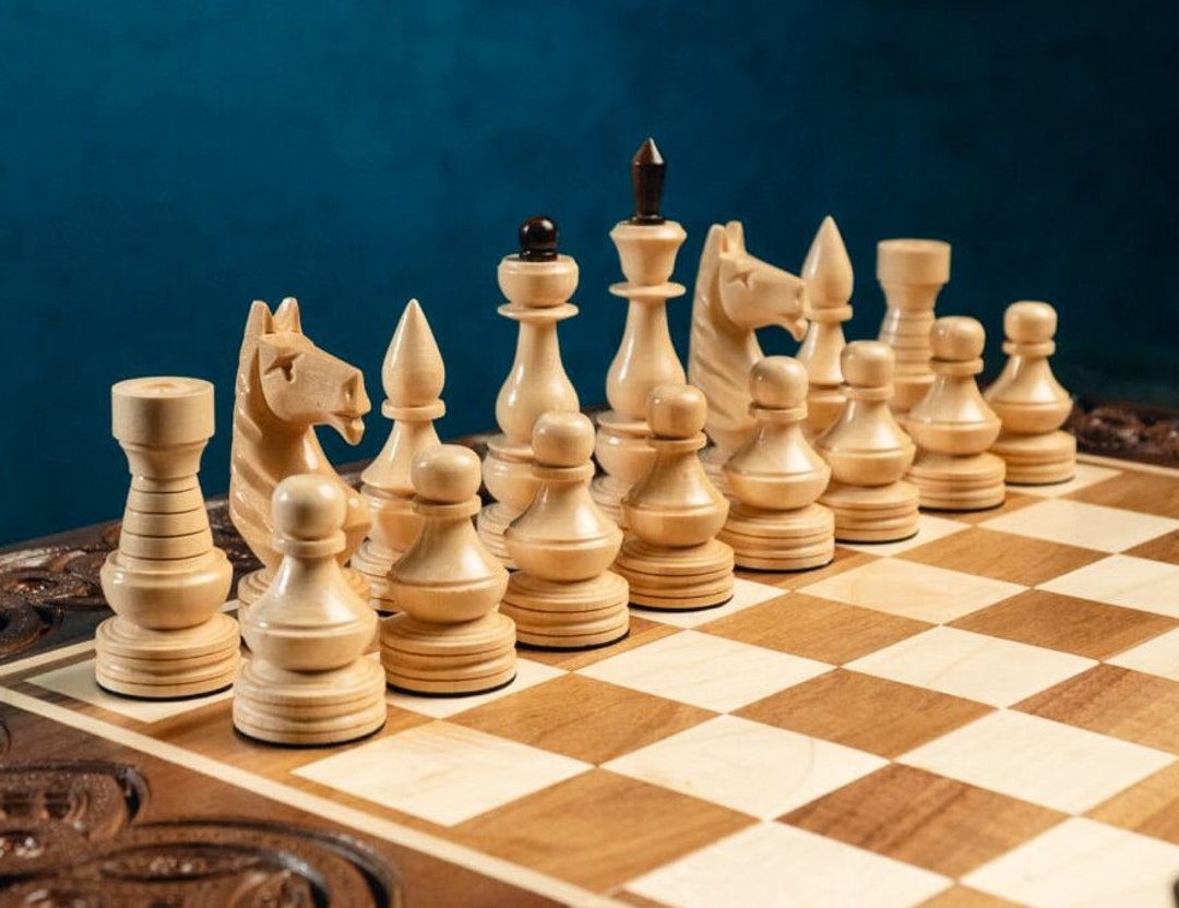 Classic Wooden Chess Pieces Set | Timeless Design Chess Set | Chess ...