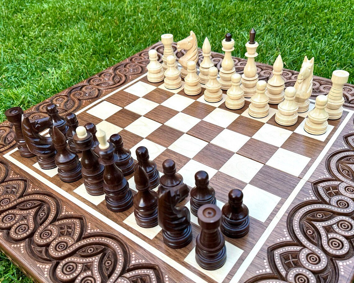 Classic Wooden Chess Pieces Set | Timeless Design Chess Set | Chess ...