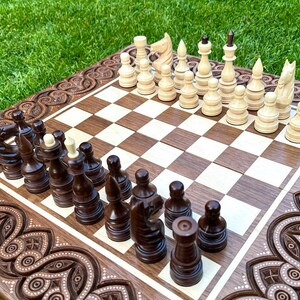Classic Wooden Chess Pieces Set | Timeless Design Chess Set | Chess ...