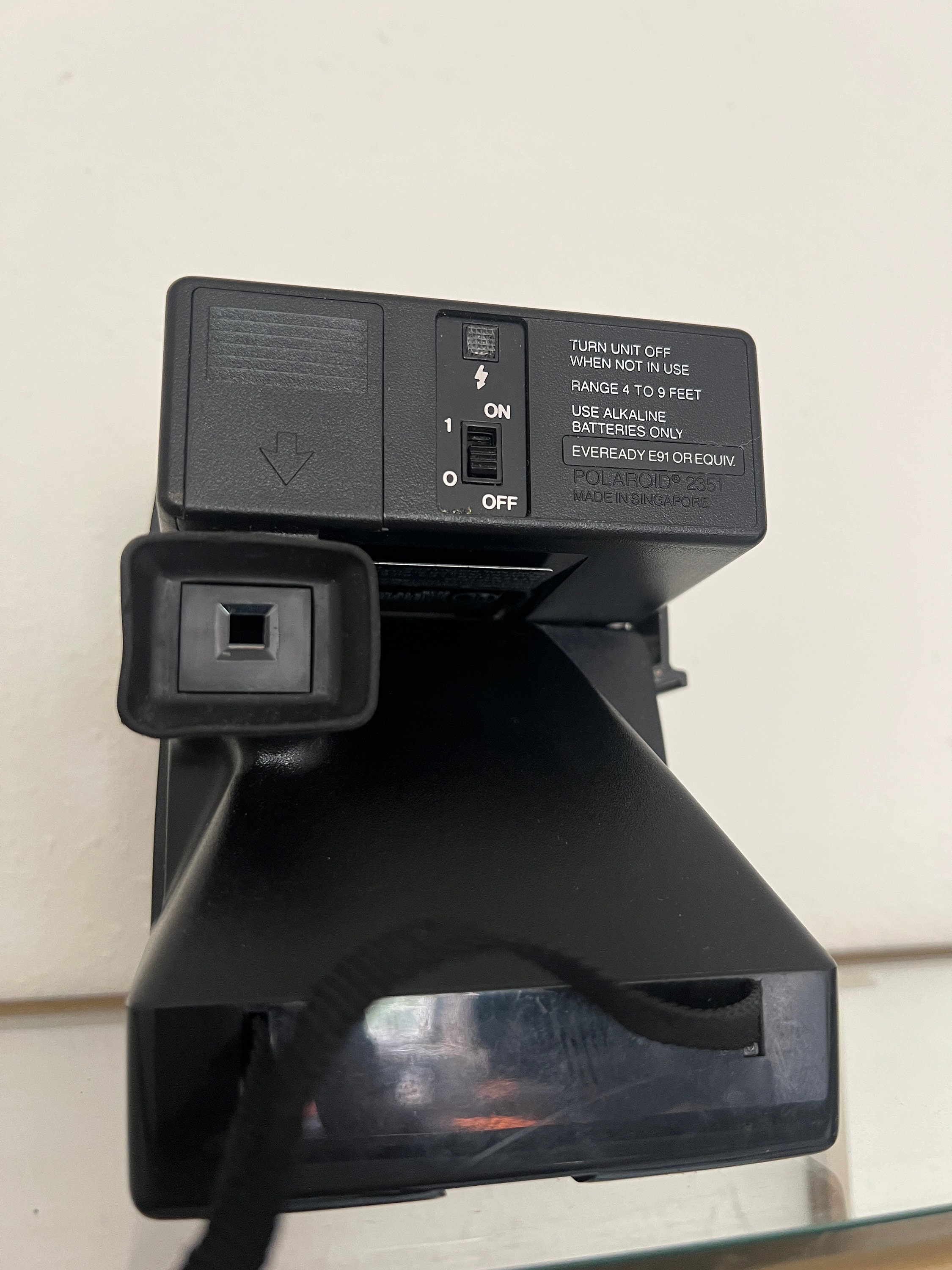 Polaroid Land Camera Instant Film One Step Plus Rainbow With Q-light ...