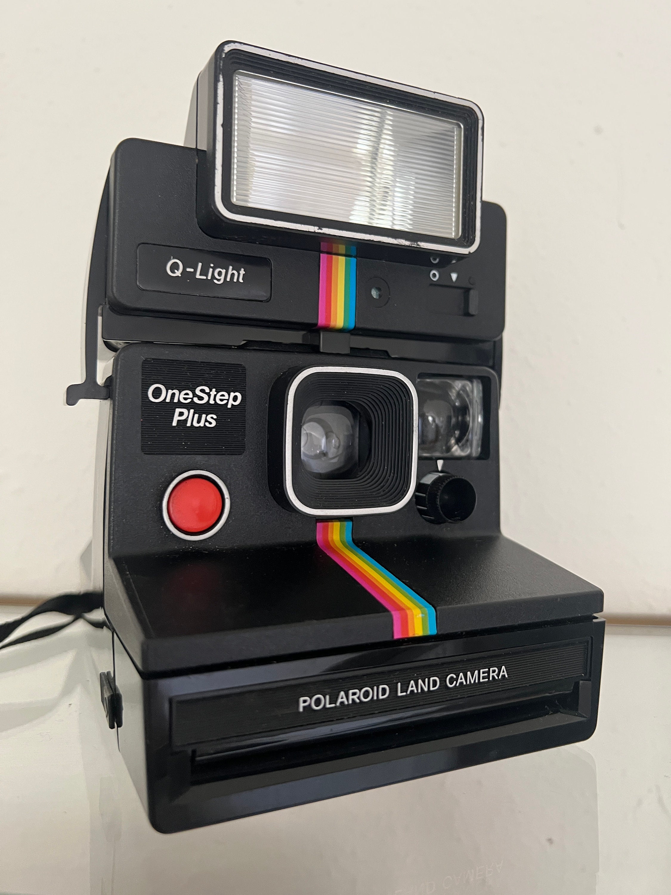 Polaroid Land Camera Instant Film One Step Plus Rainbow With Q-light ...