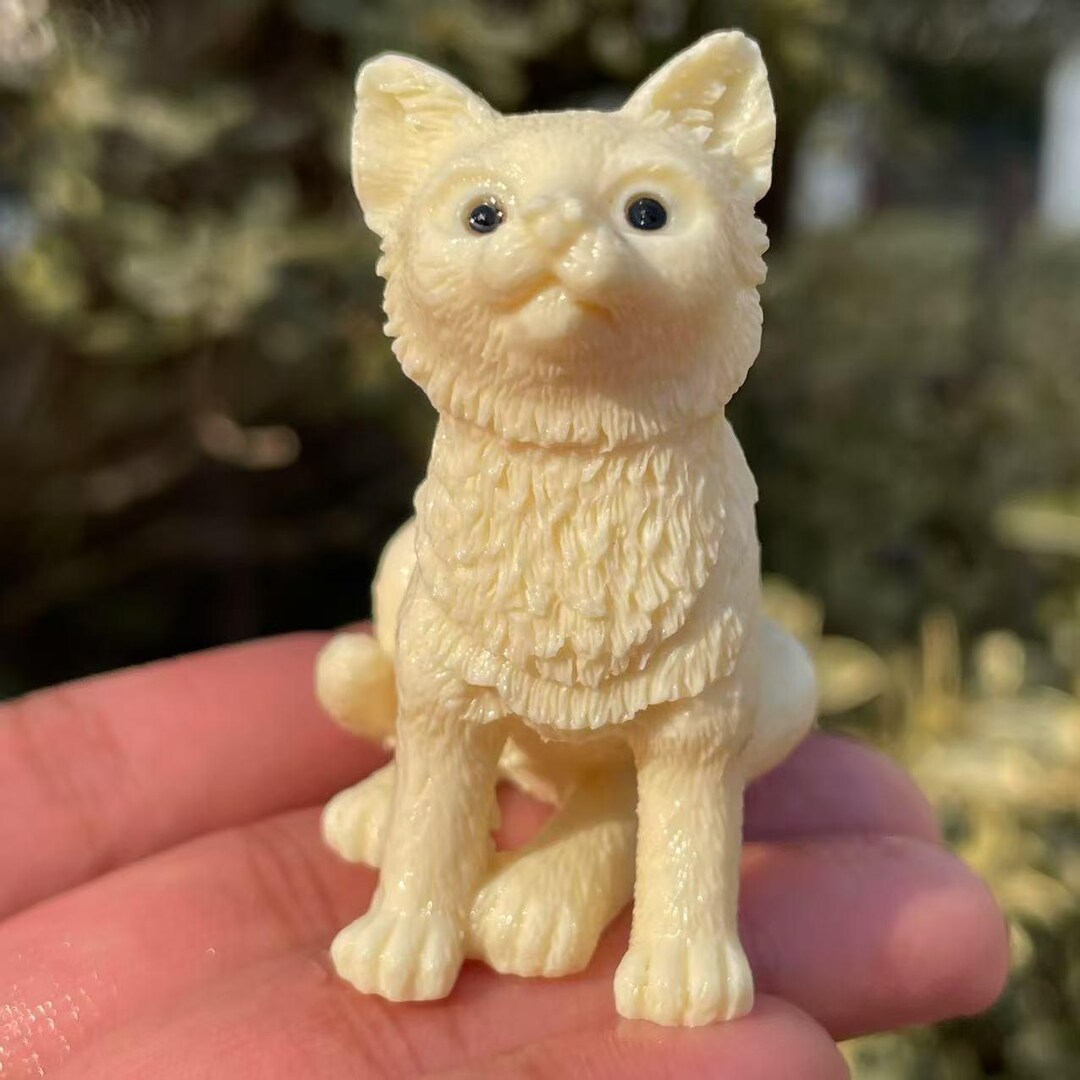 2" Hand Carved Tagua Nut Drag Cat, Ivory Nut Cat, Holiday Gift, Home ...