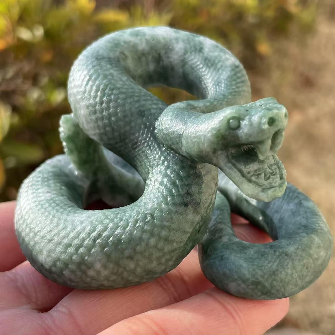 Hand-carved Green Jade Crystal Snake Skull, Reiki Healing Stone - Etsy