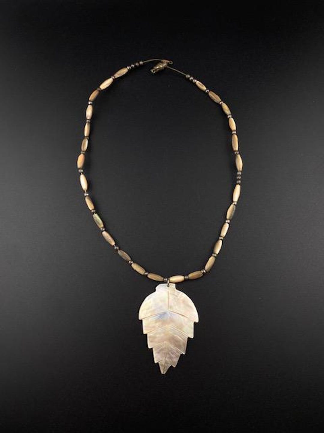 Shell Leaf Pendant Necklace - Etsy