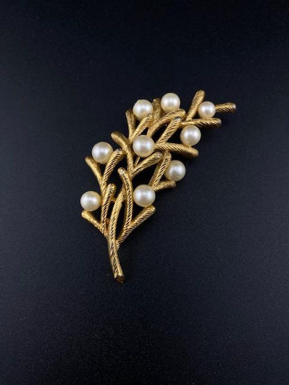 Branch coral vintage brooch - Gem