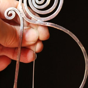 Personalized Single Initial Brooch - Etsy