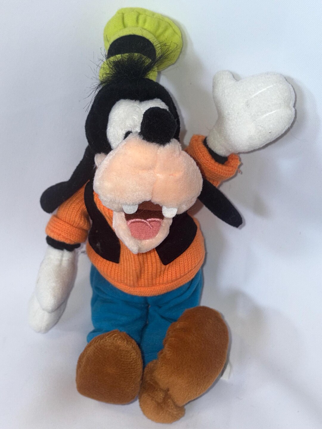 New Goofy the Dog Bean Bag Plush From Walt Disney World Vintage 11 Inch ...