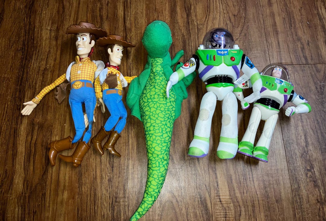 Vintage Disney Y2K 90’s Toy Story Lot of 5 Toys Buzz Light Year & Woody ...
