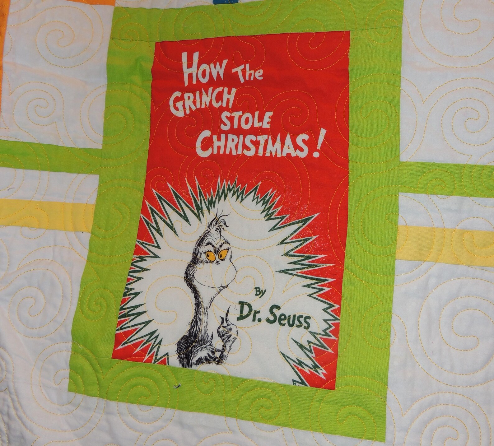 Dr. Seuss Book Cover Quilt 56x52 - Etsy