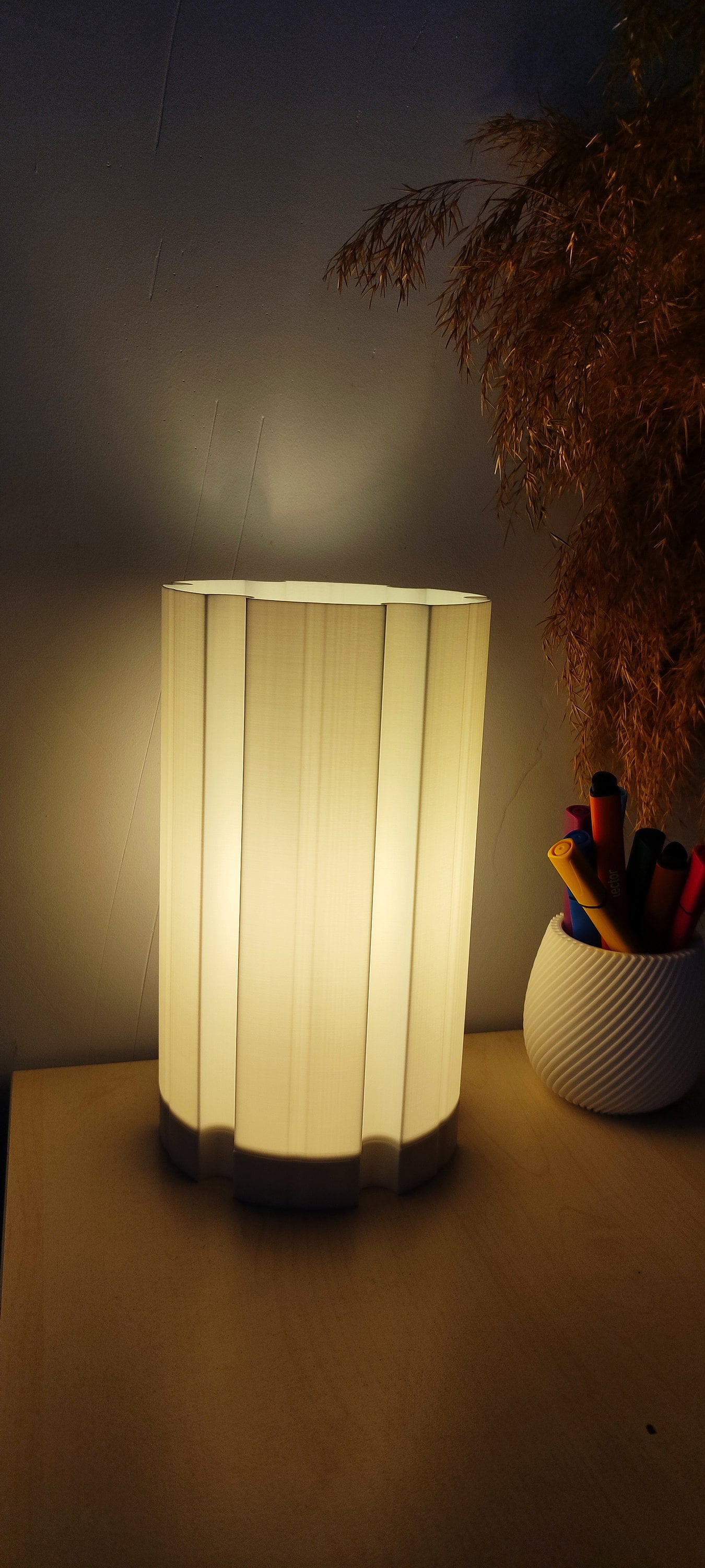 3D Printed Desk Lamp, Handmade Table Lamp, Modern Desk Lighting, Home ...