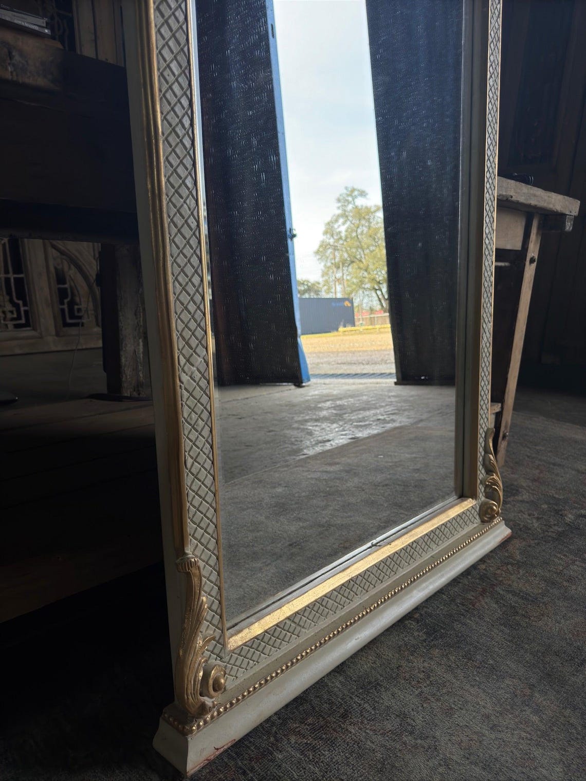 The (the Angelique) Cherub Medallion Hand Crafted Giltwood Mirror - 33 ...