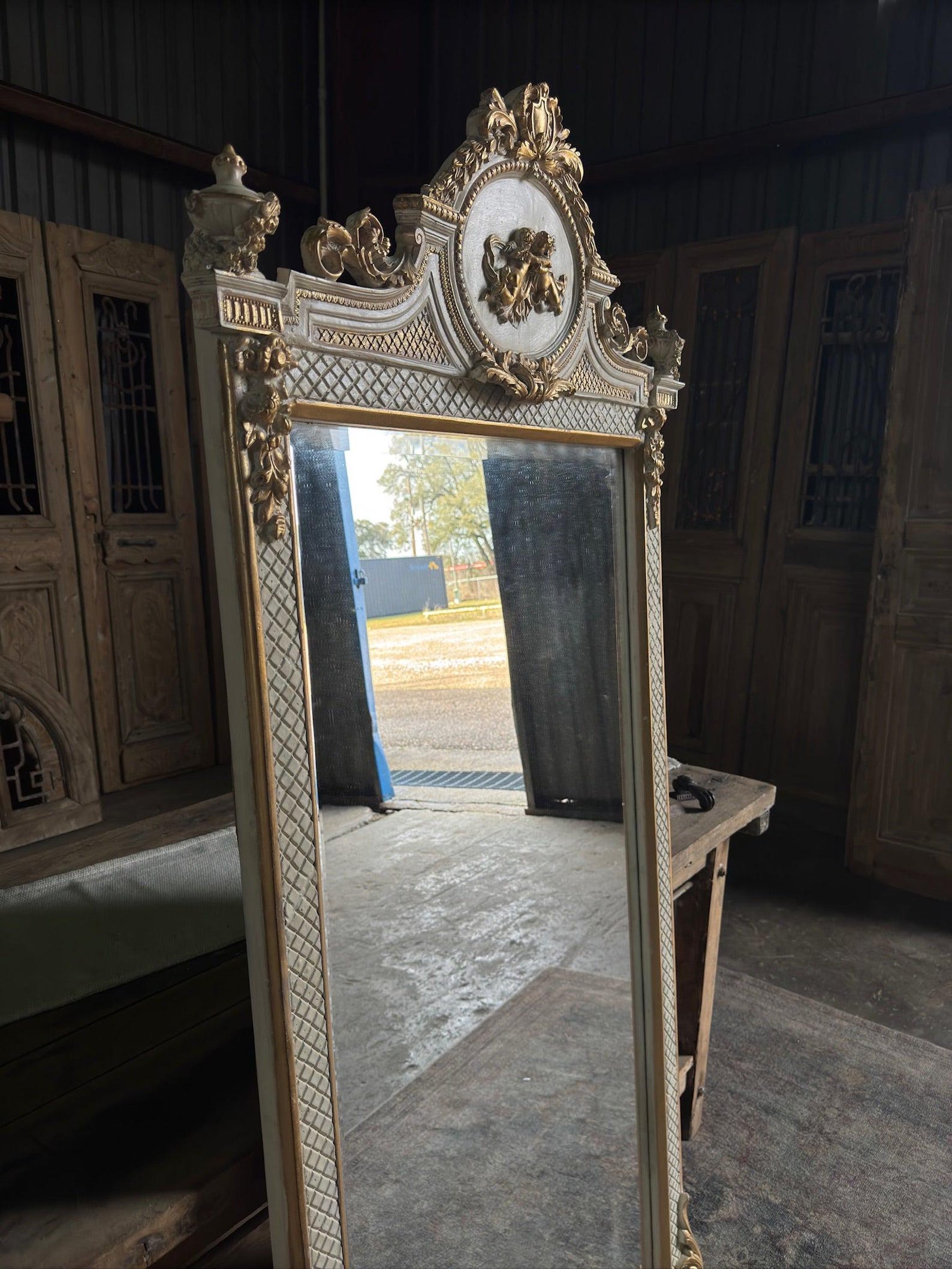 The (the Angelique) Cherub Medallion Hand Crafted Giltwood Mirror - 33 ...