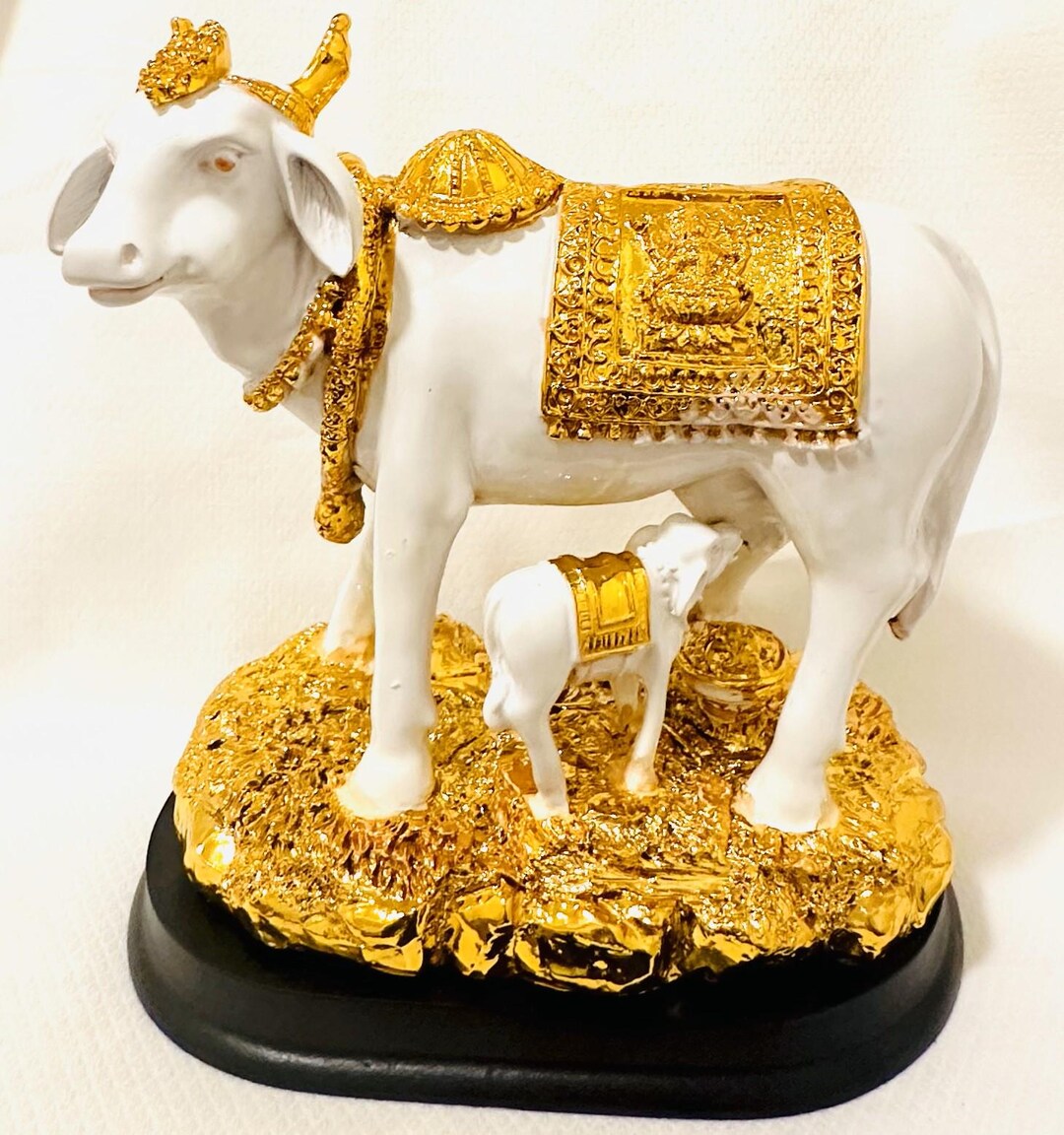 Kamdhenu Gau Mata Cow Murti and Calf Figurines for Home Decor, Temple ...
