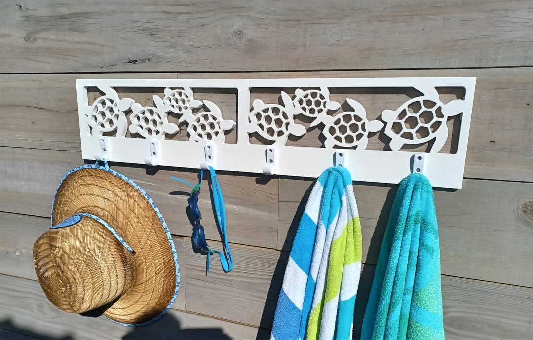 6 Hook Weatherproof PVC Sea Turtle Cutout Indoor / Outdoor Hat Towel ...