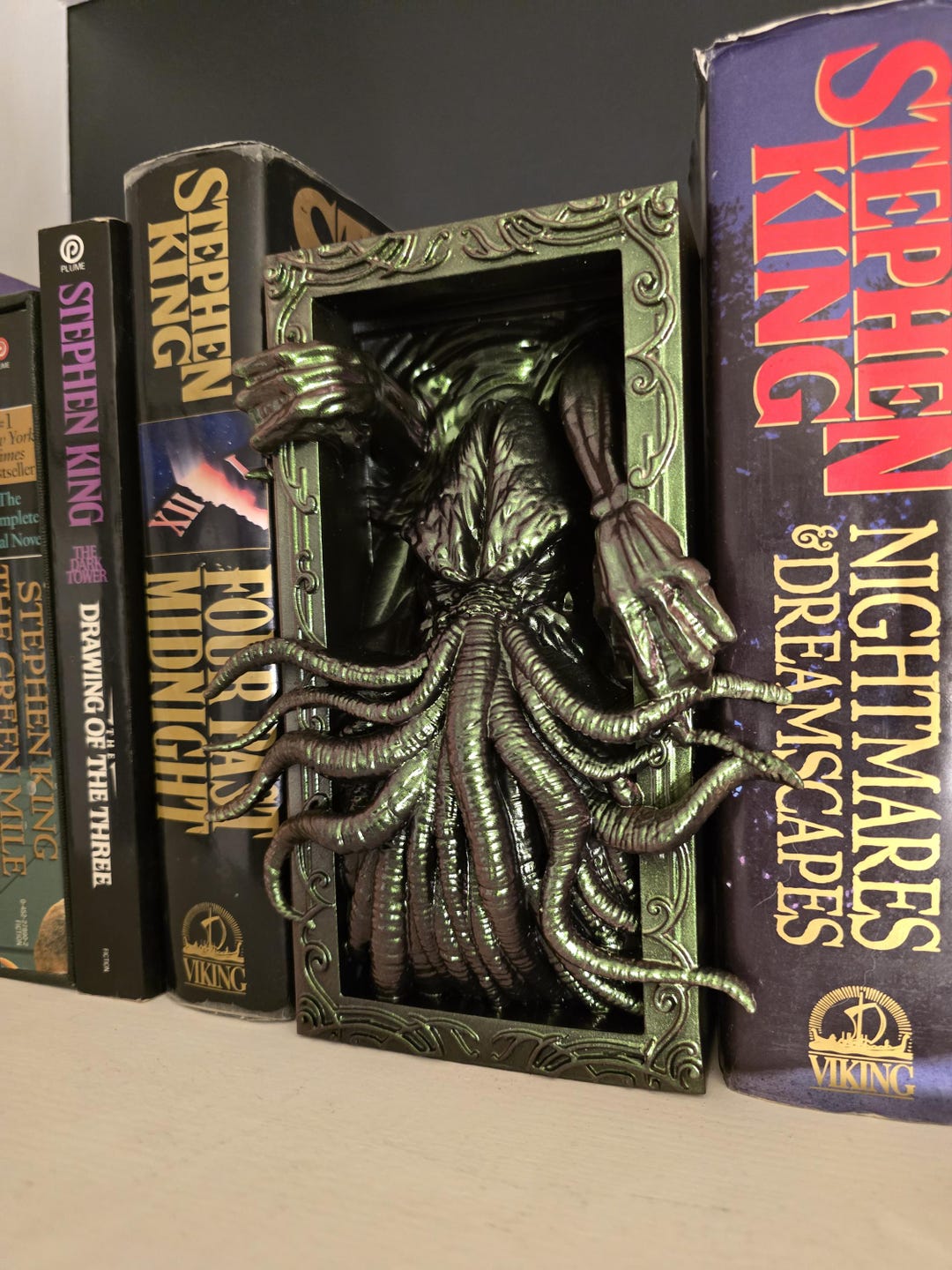 Cthulhu Book Nook - 3D Printed Lovecraft Horror Bookshelf Decor - Etsy