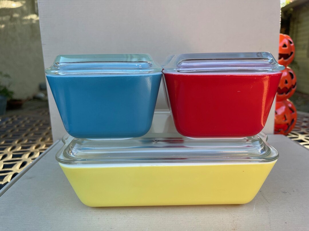 PYREX Primary Full Set Fridgie Lid Fridge Vintage Pyrex Set 1950s Pyrex ...