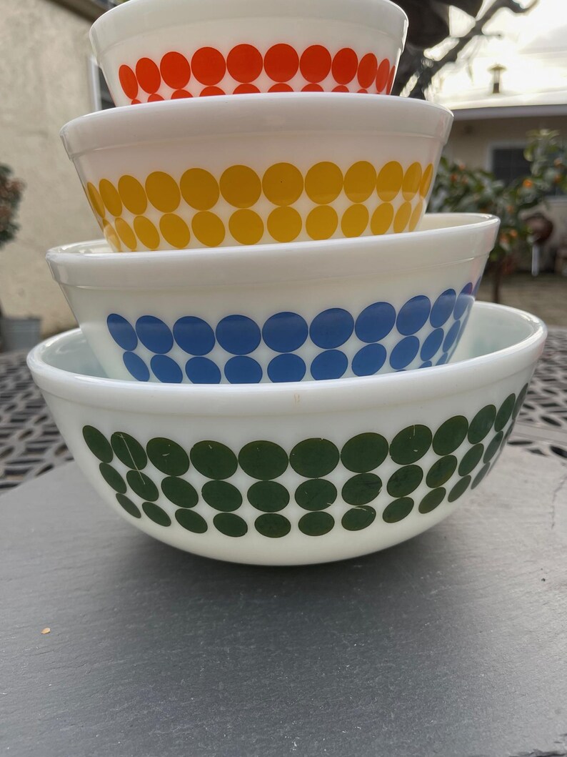 Pyrex Dot Mixing Bowls, Set of 4, 401, 402, 403 and 404, Made 1968 ...